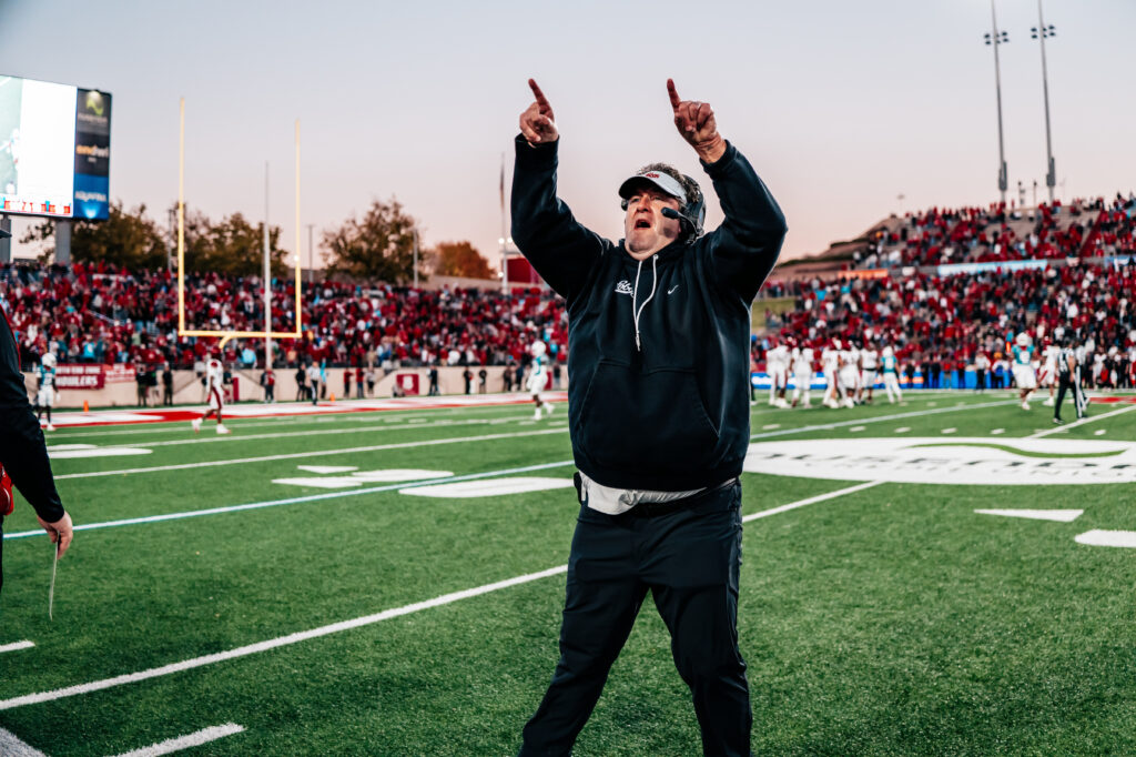 New Mexico Head Coach Jason Eck Named Paul “Bear” Bryant National Coach ...